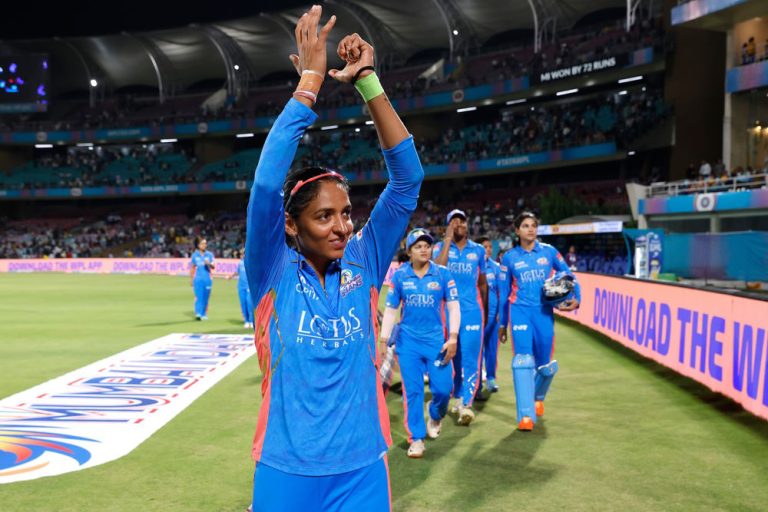 WPL Eliminator Result: Mumbai Indians reach WPL final courtesy Sciver ...